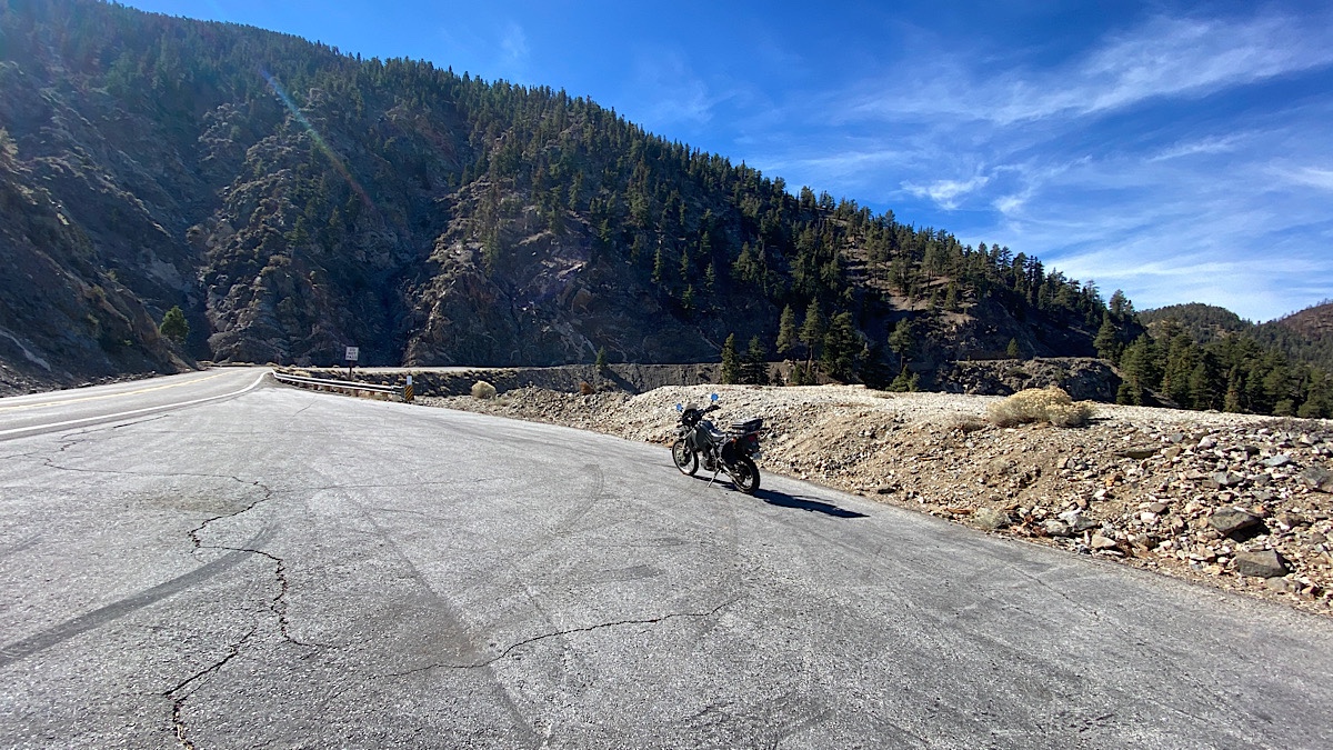 Angeles Crest – Smokey Da Van