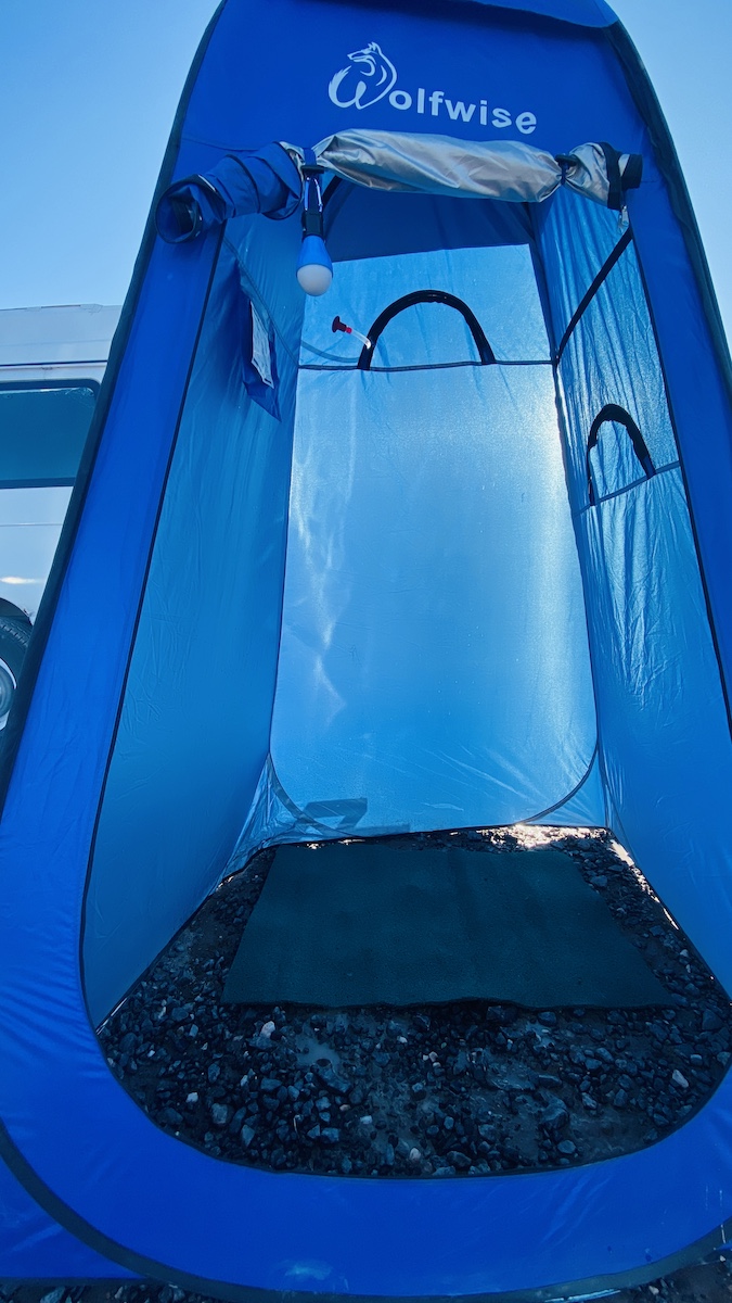 How I Take a Shower In the Desert – Smokey Da Van