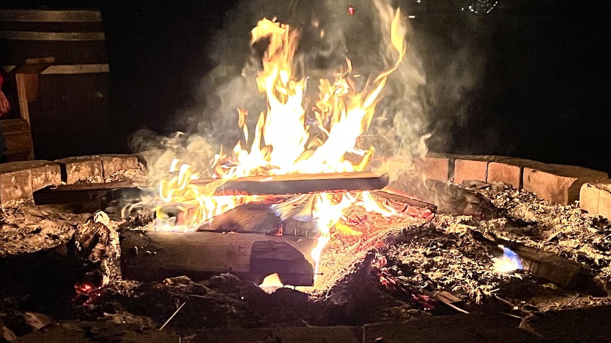 fa-campfire – Smokey Da Van