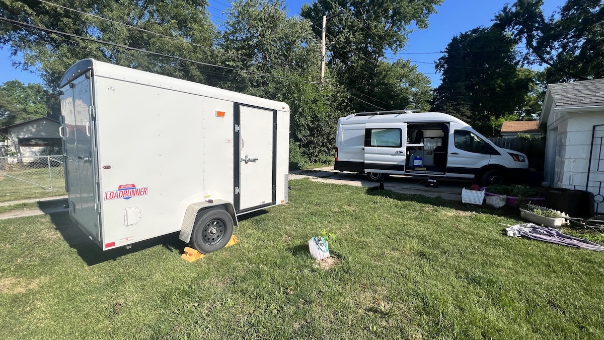 Driveway Docking in Danville – Smokey Da Van