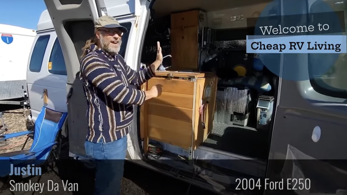 Cheap RV Living Van Tour – Smokey Da Van