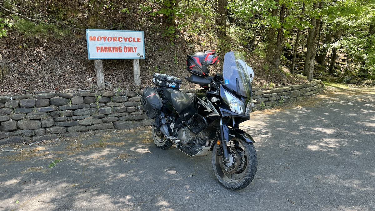 The Pig Trail – Smokey Da Van