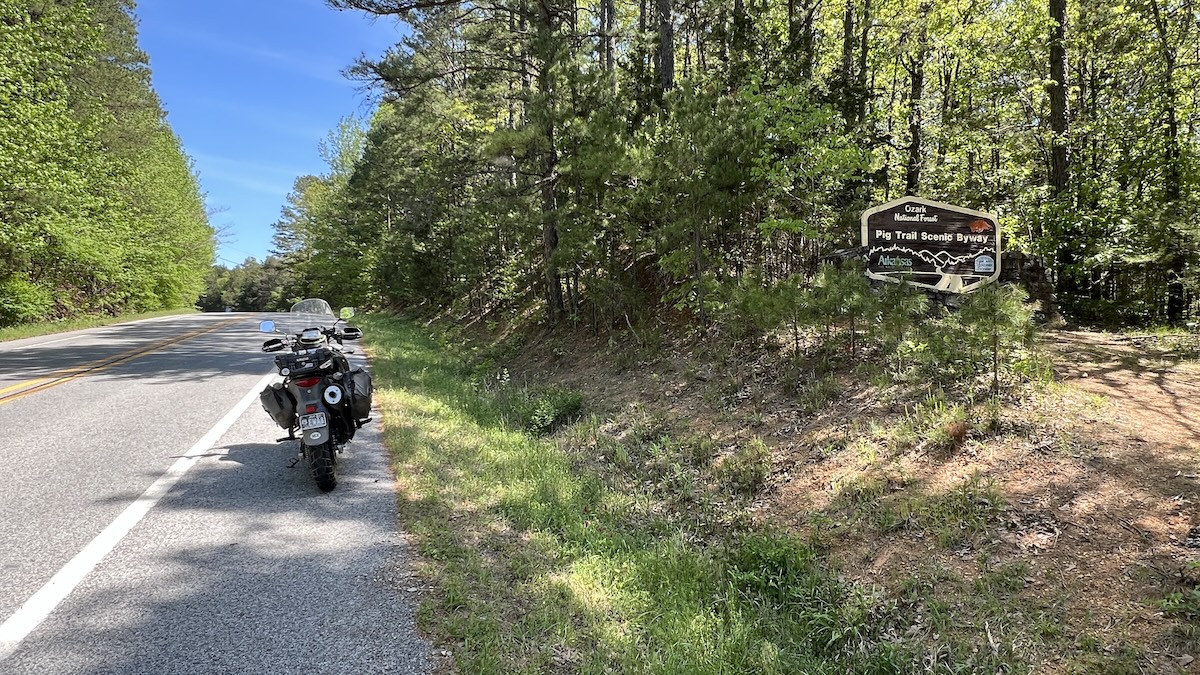 The Pig Trail – Smokey Da Van