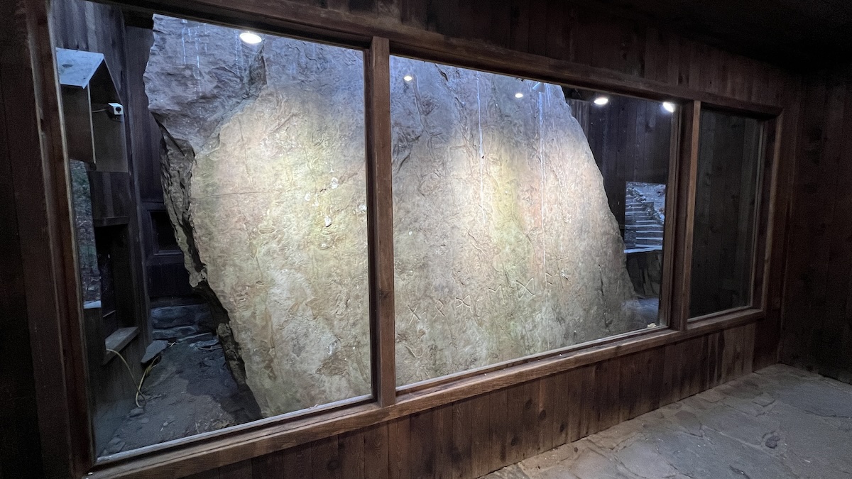 The Heavener Runestone – Smokey Da Van